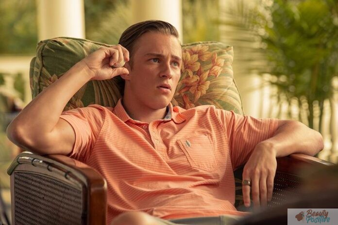 Drew Starkey: 9 facts about new teen icon - BeautyPositive.org