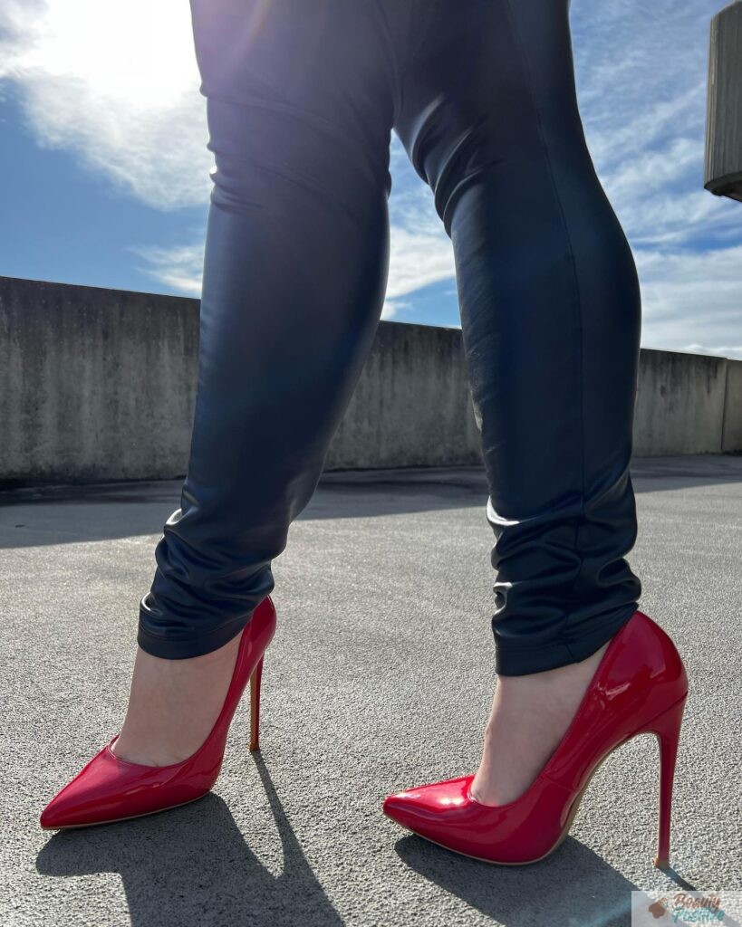 The Ultimate Guide to Gracefully Strutting in Heels - BeautyPositive.org